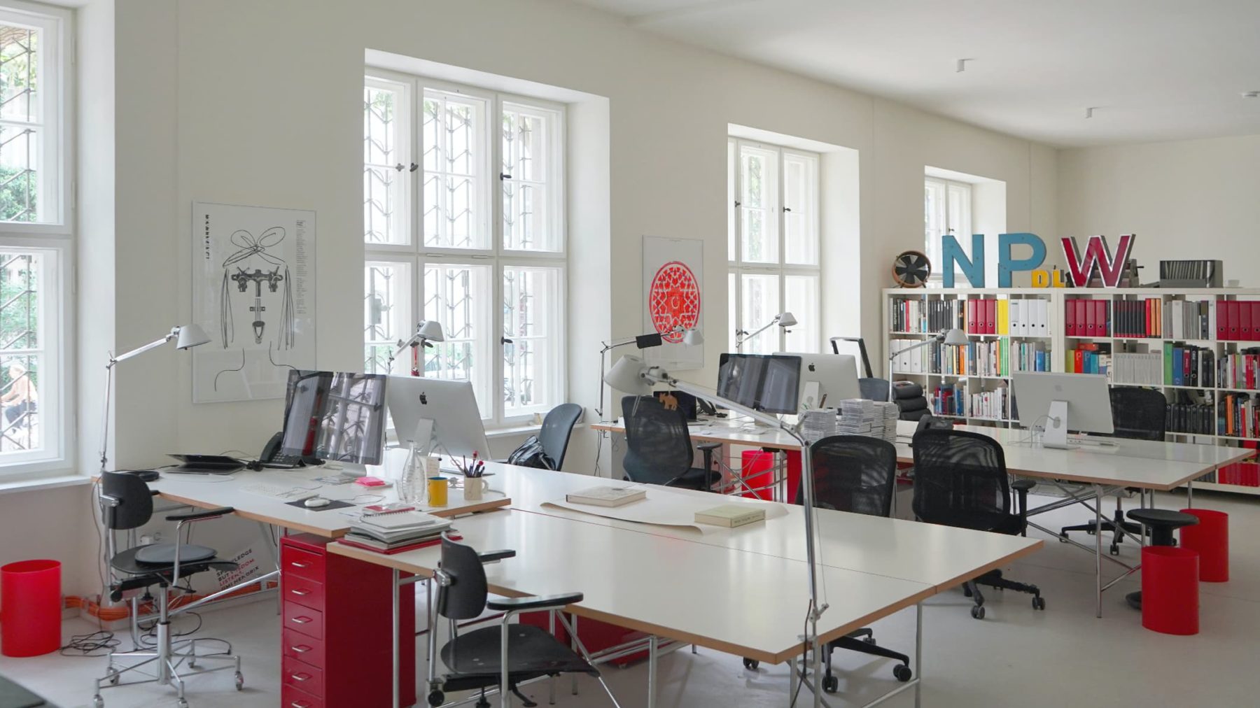 Kontakt – Pentagram Design Berlin